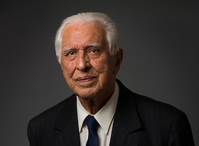 Portrait Photos of Kenneth Crawford for Veterans Project